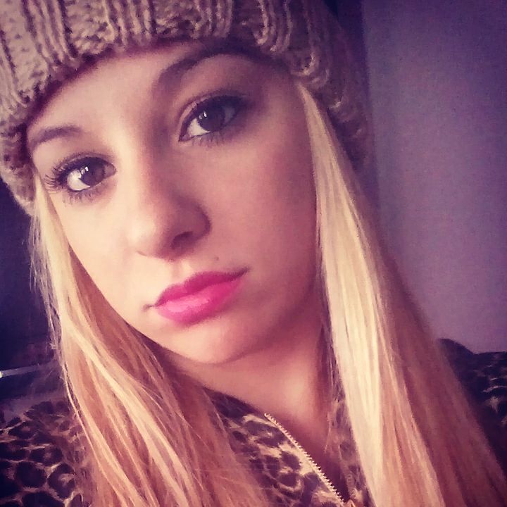 Tiny-teeny-bopper's photos on Paltalk | 21, F