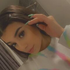 Free Chat with lillyluna - Paltalk